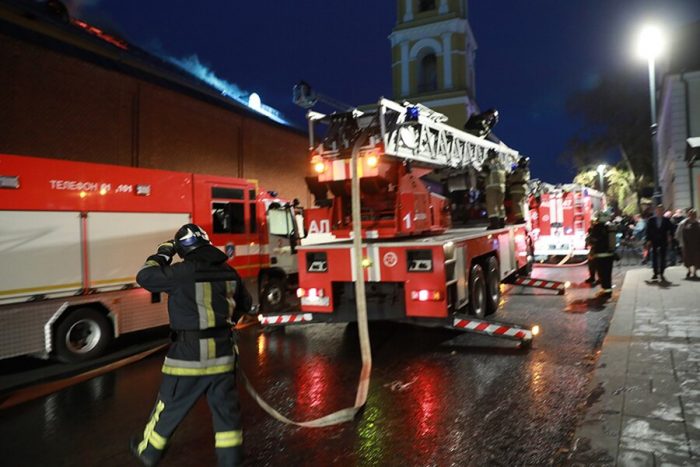 The hangar caught fire in the North-West of the capital - Law & Crime News