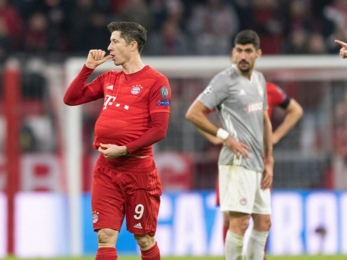 Bayern star Robert Lewandowski has become a father again - Law & Crime News