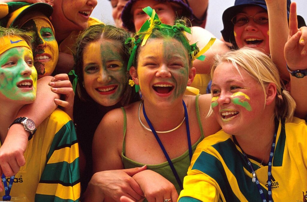 What Are The Pros And Cons Of Living In Australia? - Law & Crime News