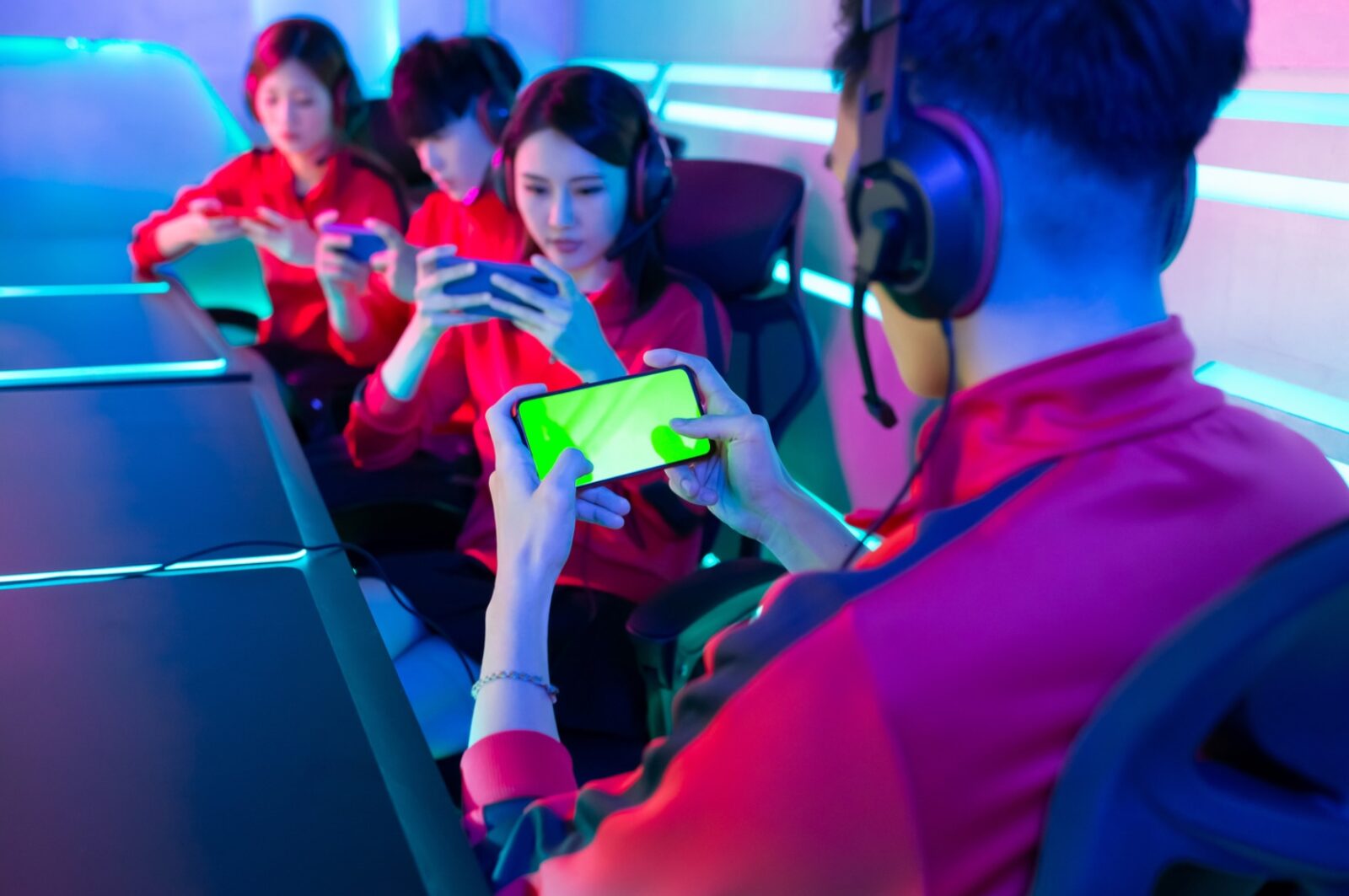 The Competitive Edge: How Esports Experience Benefits Gamers in the ...